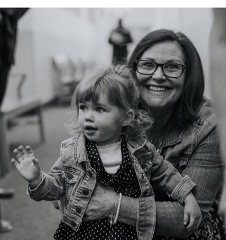 About Me – Cindy Powell